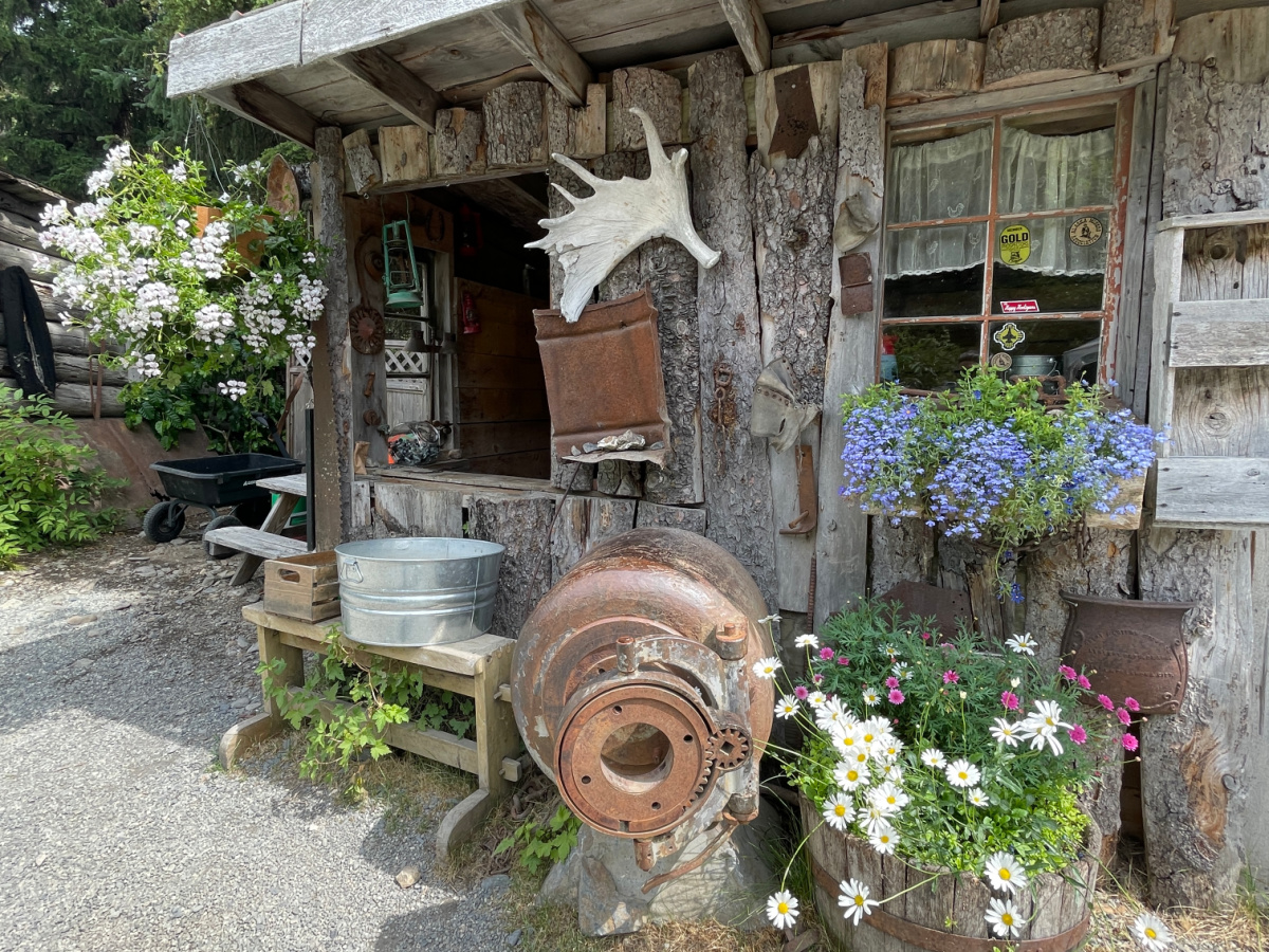 Crow Creek Gold Mine: A First-Time Visitor’s Guide to Alaska’s Historic ...