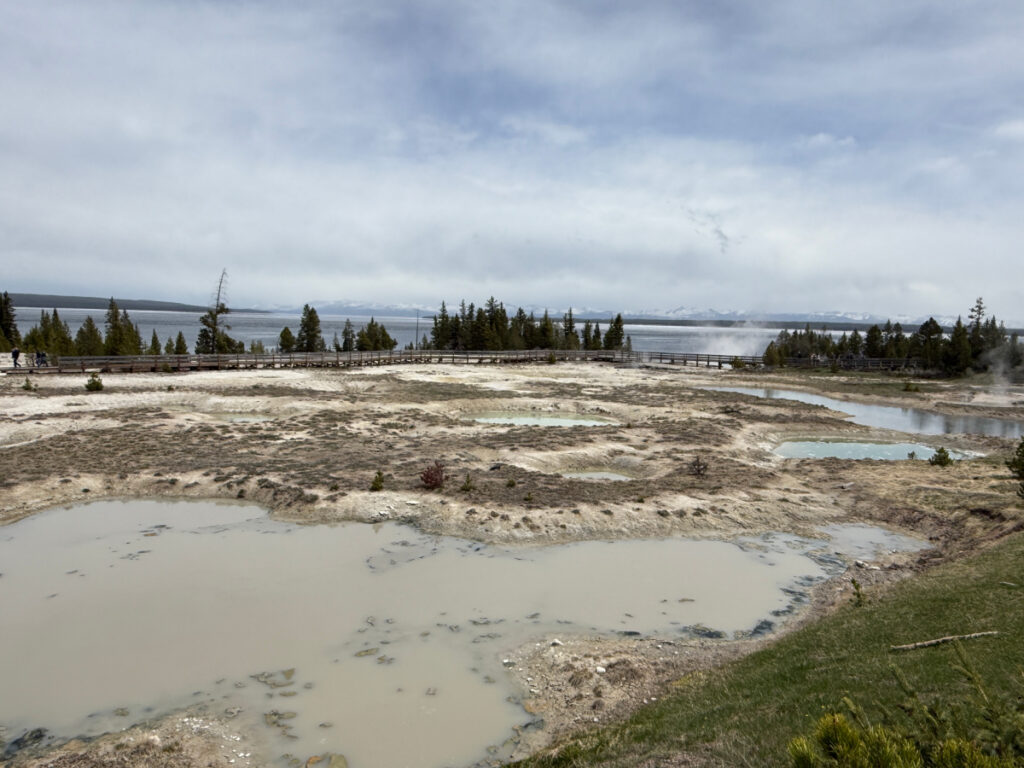 West Thumb Geyser Basin: Yellowstone’s Lakeside Wonderland - Sunshine ...