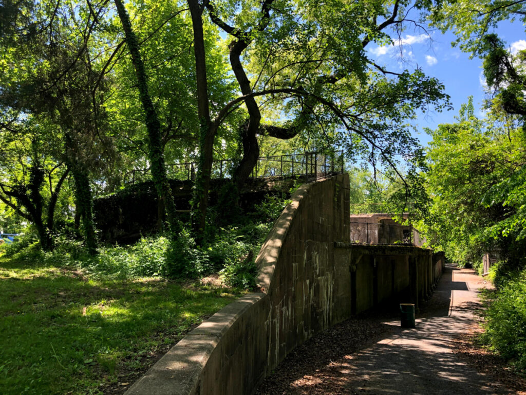 Fort Howard Park in Maryland: Playground, Military Battery Ruins ...