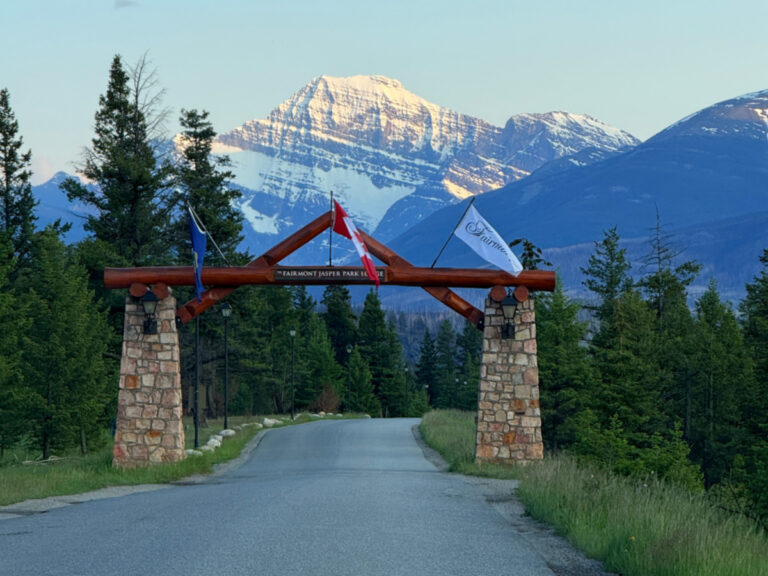 Jasper in 3 Days: The Perfect First-Time Itinerary - Sunshine Whispers